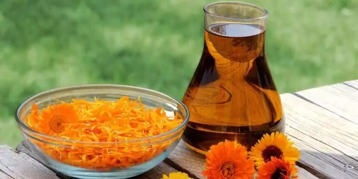 የ calendula tincture