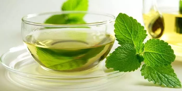 Peppermint tincture