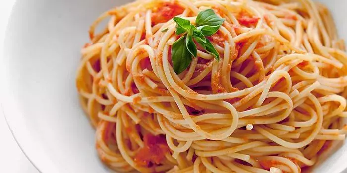 Spaghete bolognese