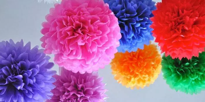 Pom poms