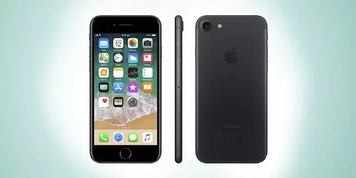 Model iPhone 7 32 Gb