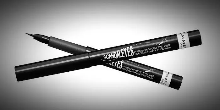 ريمر مائع eyeliner