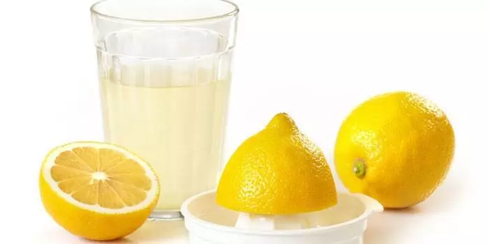 Succo di limone