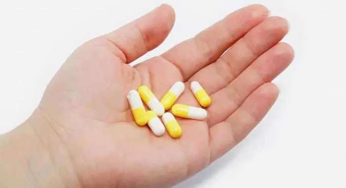 त्यो मानिस Omeprazole लिन को लागी थियो