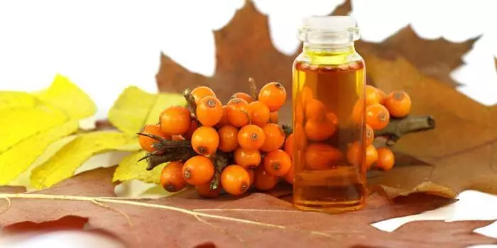 Minyak buckthorn segara kanggo gastritis kanthi asam sing dhuwur