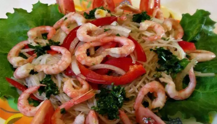 Funchose salate le shrimps