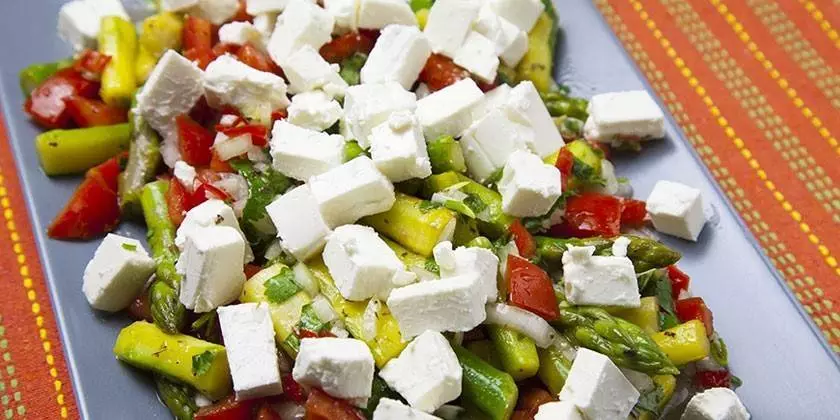 Feta gaztarekin