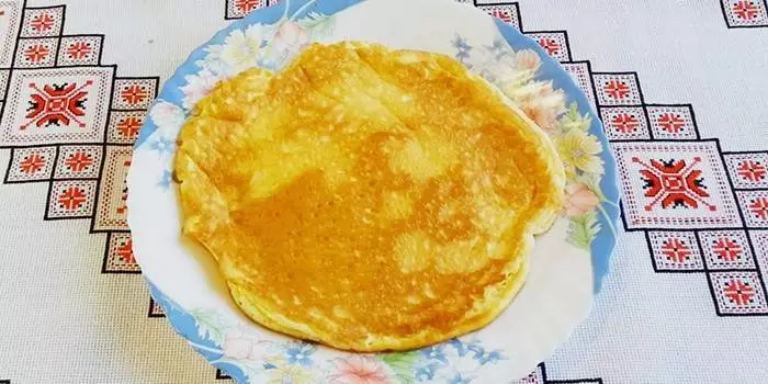 Diet omelette cooked in a slow cooker