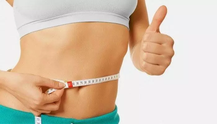 Menurunkan berat badan untuk pemalas di rumah: diet terpantas dan termudah